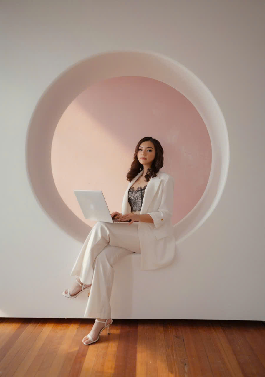 Homepage – LUMINA DESIGN | Brand Identity for Beauty Masters Houston,TX